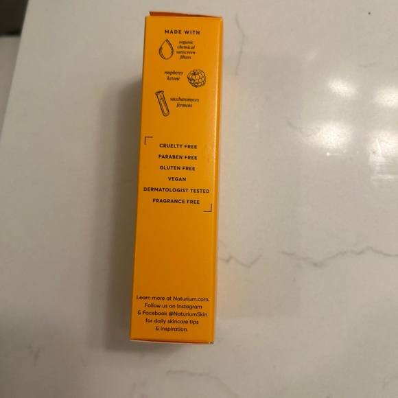 Target | Skincare | Naturium Sunscreen Spf 5 Uv Reflect Antioxidant ...